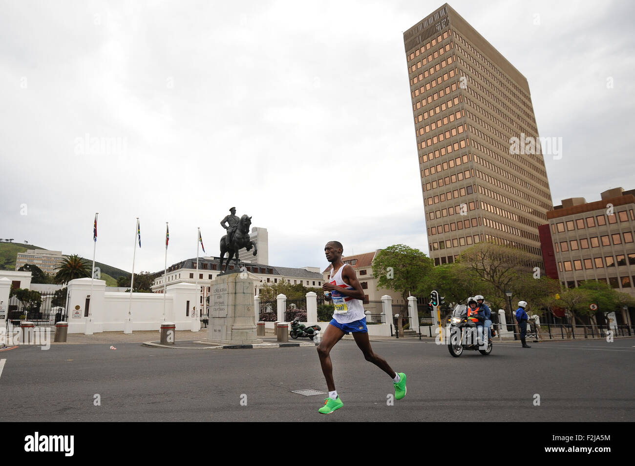 The 2015 Sanlam Cape Town Marathon Stock Photo - Alamy