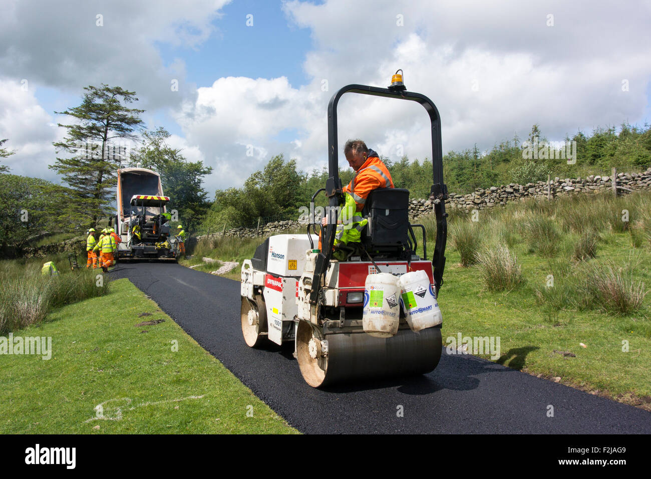 Tarmac roller hi-res stock photography and images - Alamy