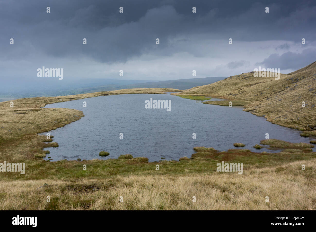 Wild boar fell tarn hi-res stock photography and images - Alamy