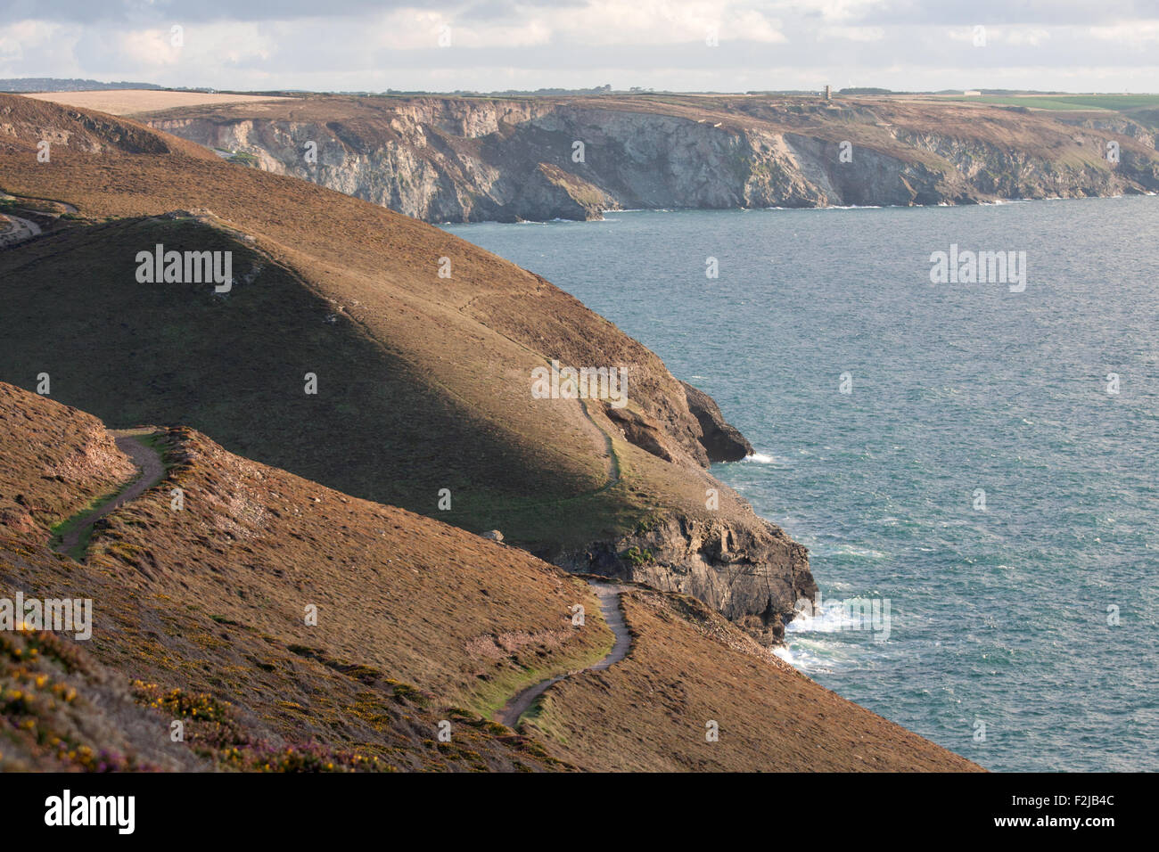 Cornish rugged coast hi-res stock photography and images - Alamy