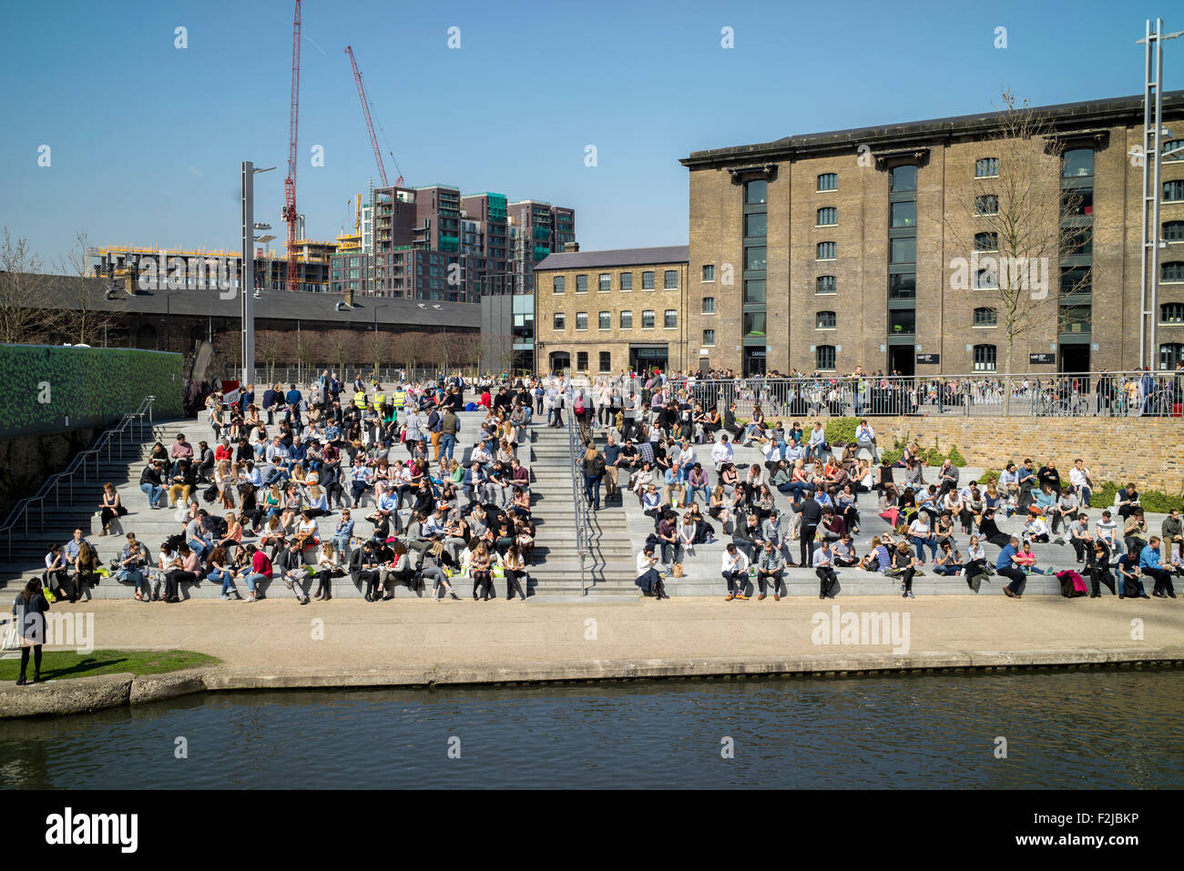 Granary square king's cross hi-res stock photography and images - Alamy