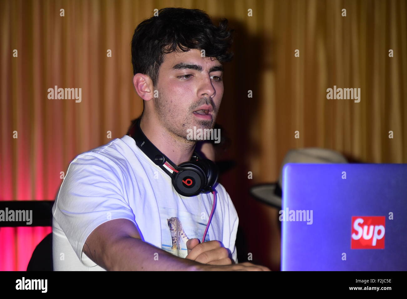Aka jonas brothers hi-res stock photography and images - Alamy