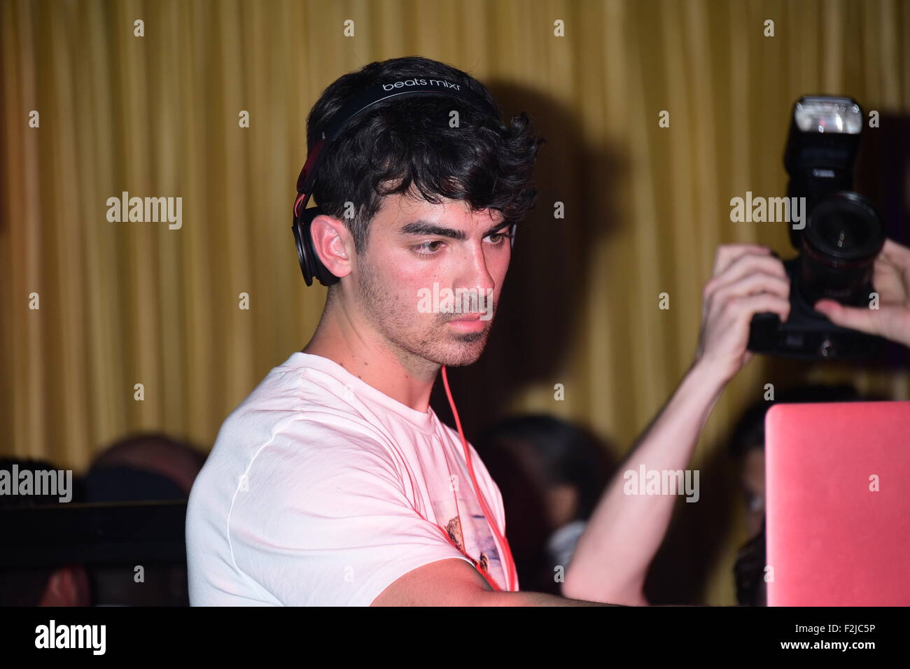 Joe Jonas, aka DJ Danger, DJing at 1AOK nightclub in the Hamptons ...