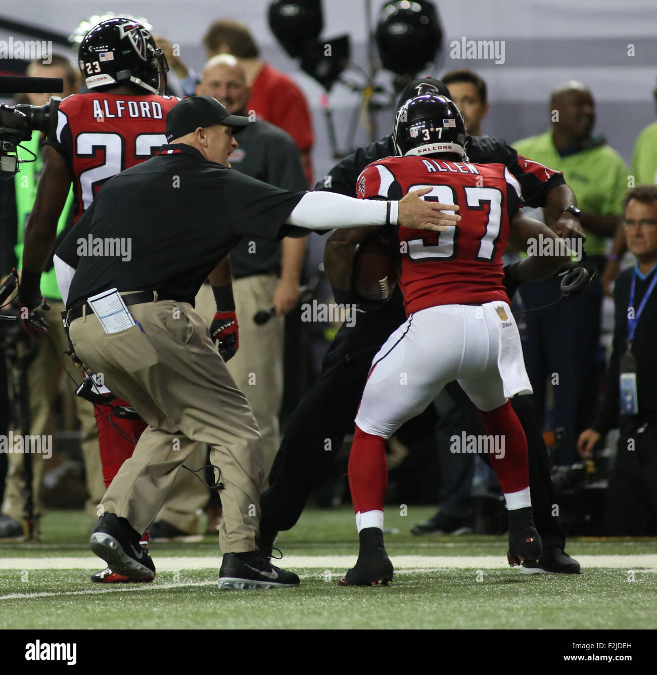 Dan quinn eagles hi-res stock photography and images - Alamy