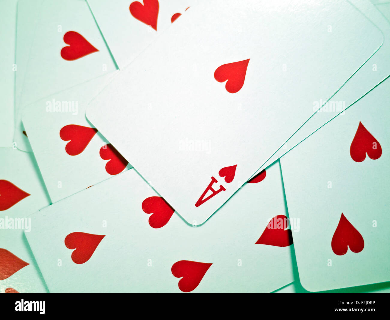Playing card heart hi-res stock photography and images - Alamy