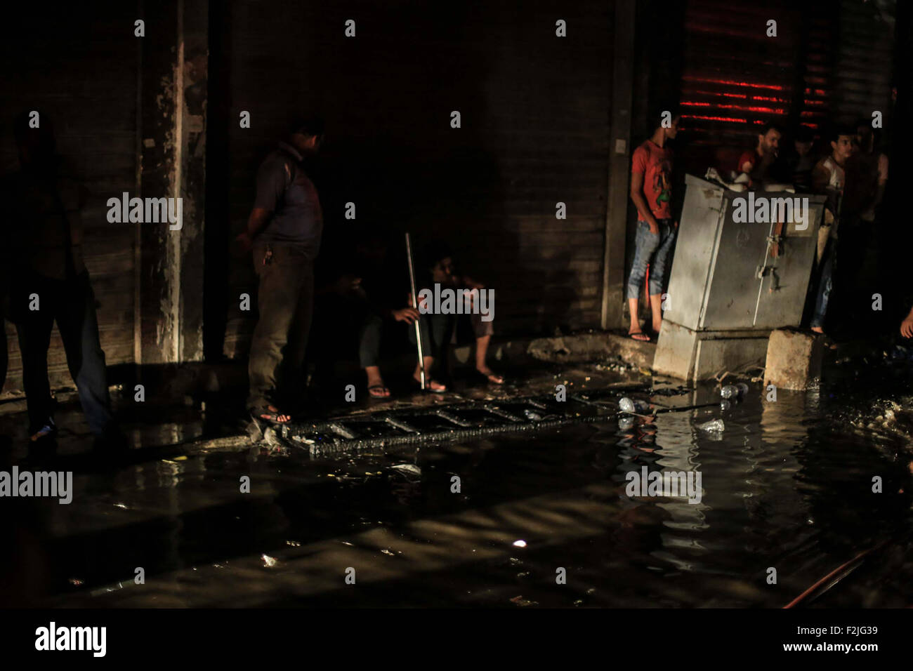 Sept. 19, 2015 - Cairo, Cairo, Egypt - Egyptian firefighters inspect ...