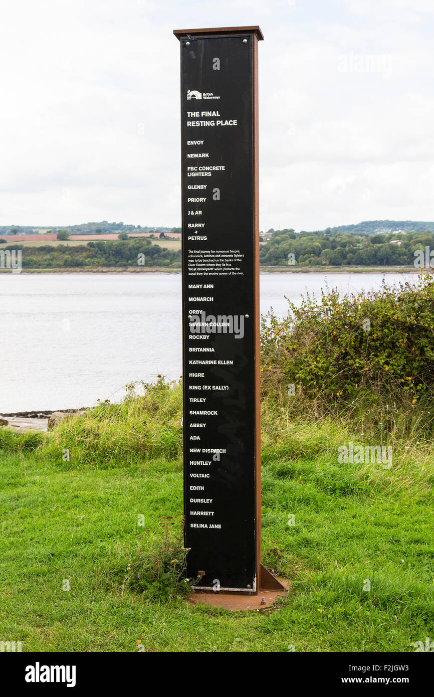 Abandoned boats at Purton ship graveyard on the bank of the river ...