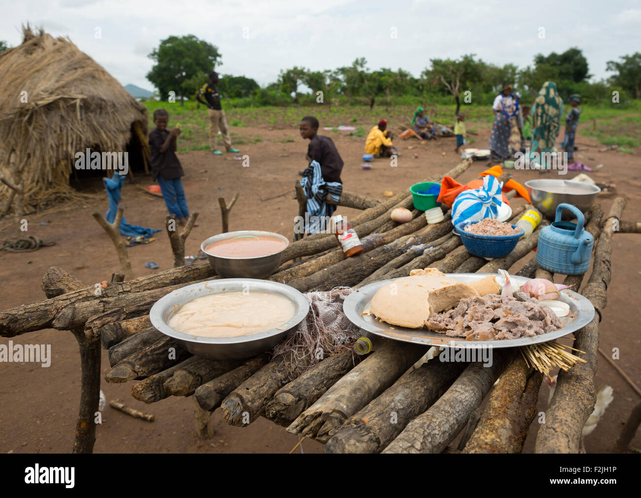 Benin, West Africa, Taneka-Koko, fulani peul tribe women preparing food ...