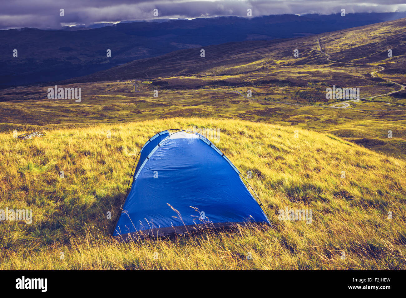 Extreme tent hi-res stock photography and images - Alamy