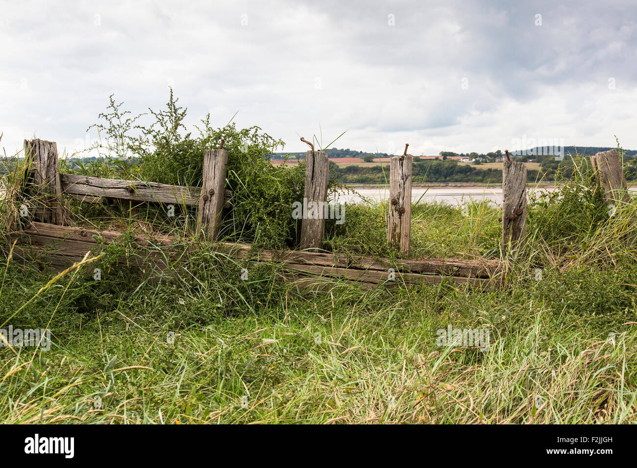 1970s graveyard uk hi-res stock photography and images - Alamy