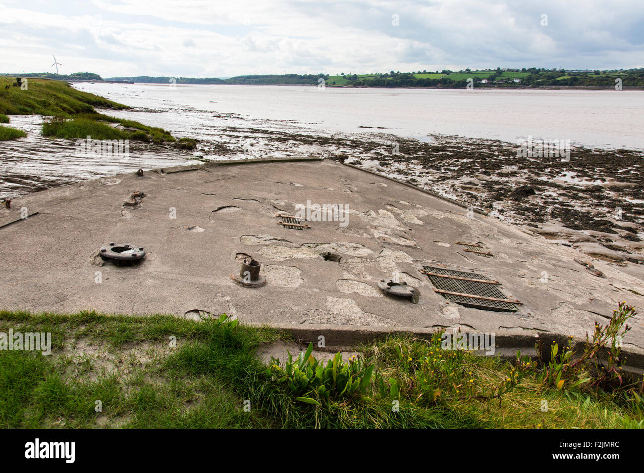 Abandoned boats at Purton ship graveyard on the bank of the river ...
