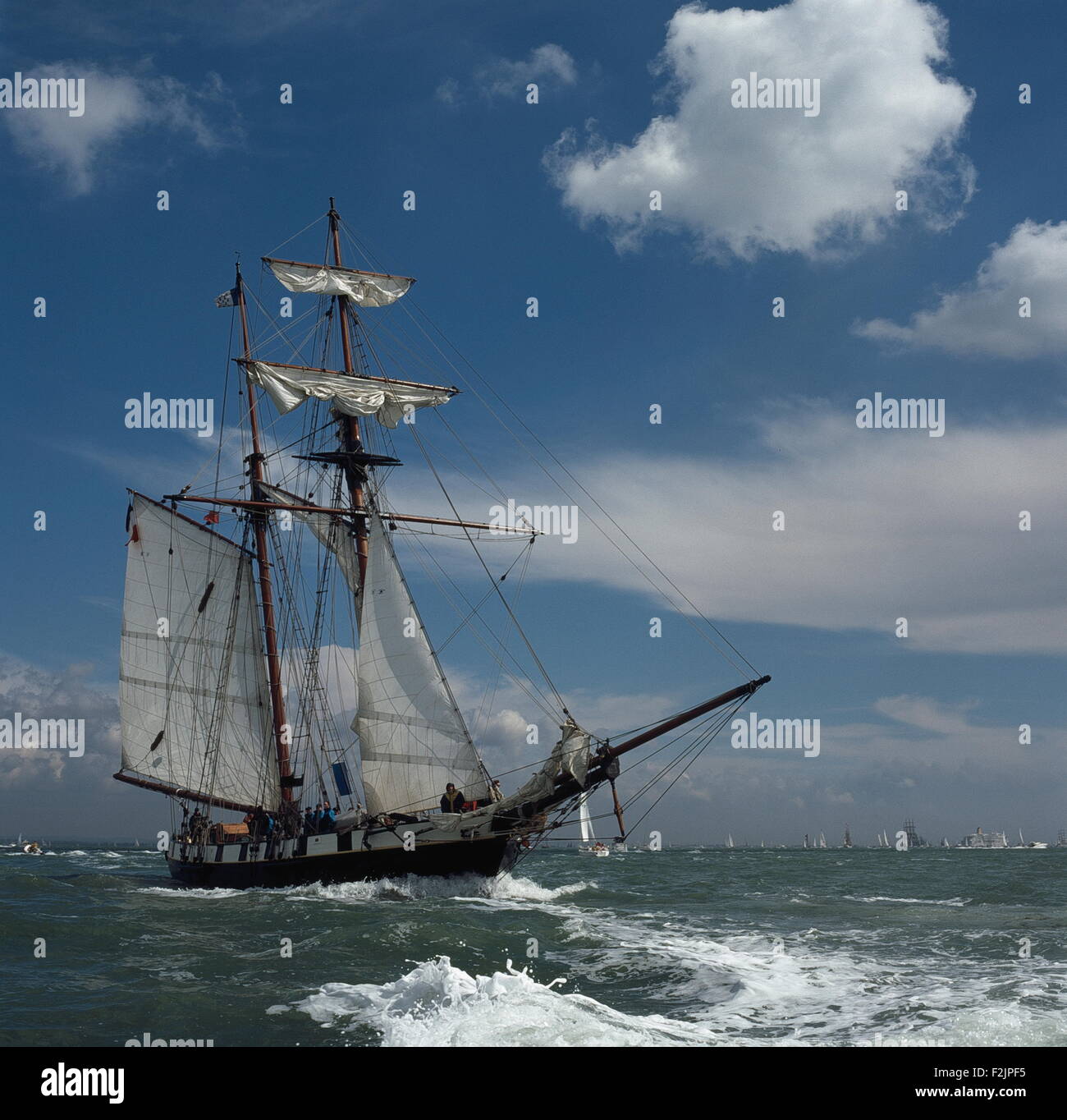 AJAXNETPHOTO. SOLENT, ENGLAND. - TALL SHIP - FRENCH BRIGANTINE LA ...