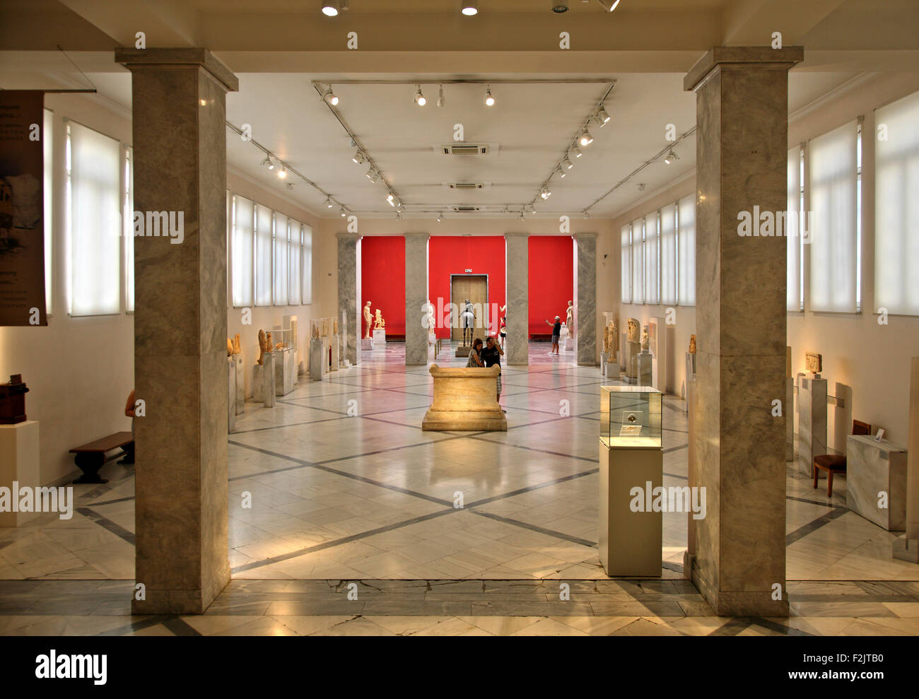 One of the halls dedicated to ancient Greek sculpture in the National ...