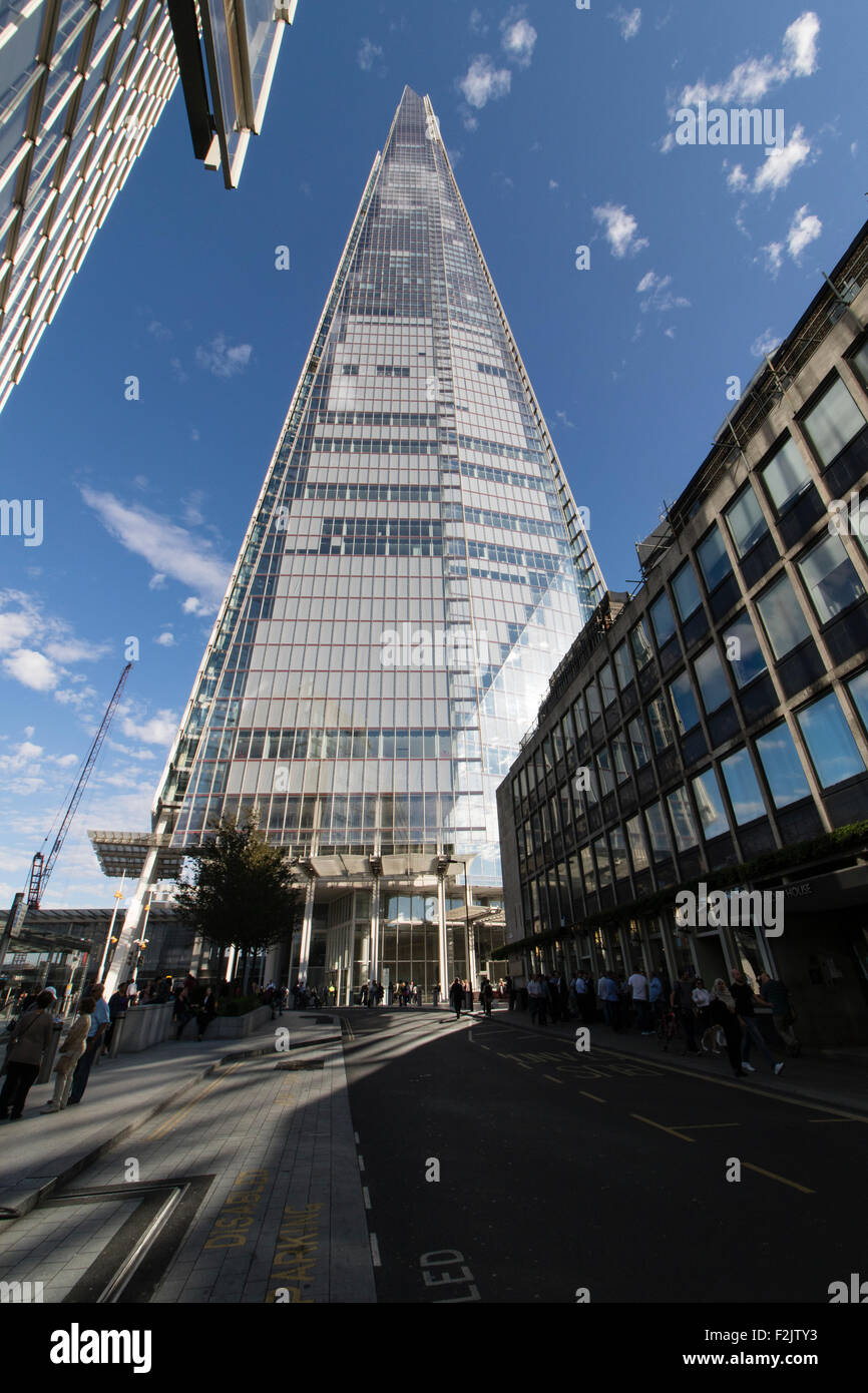 The shard london landmarks hi-res stock photography and images - Alamy