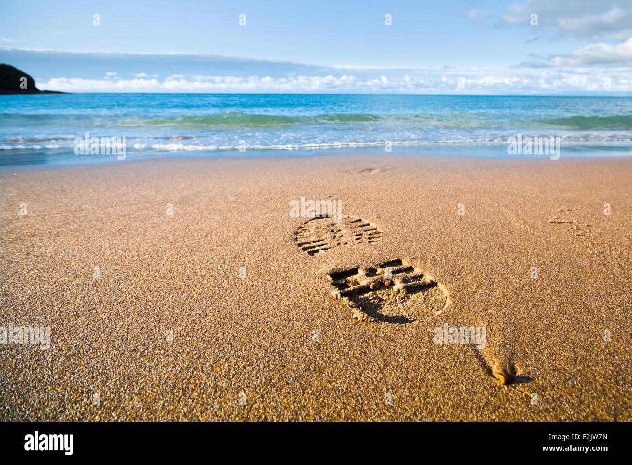 Boot footprint in sand hi-res stock photography and images - Alamy