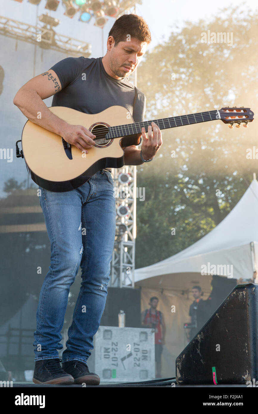 Chicago, Illinois, USA. 13th Sep, 2015. Musician RODRIGO SANCHEZ of ...