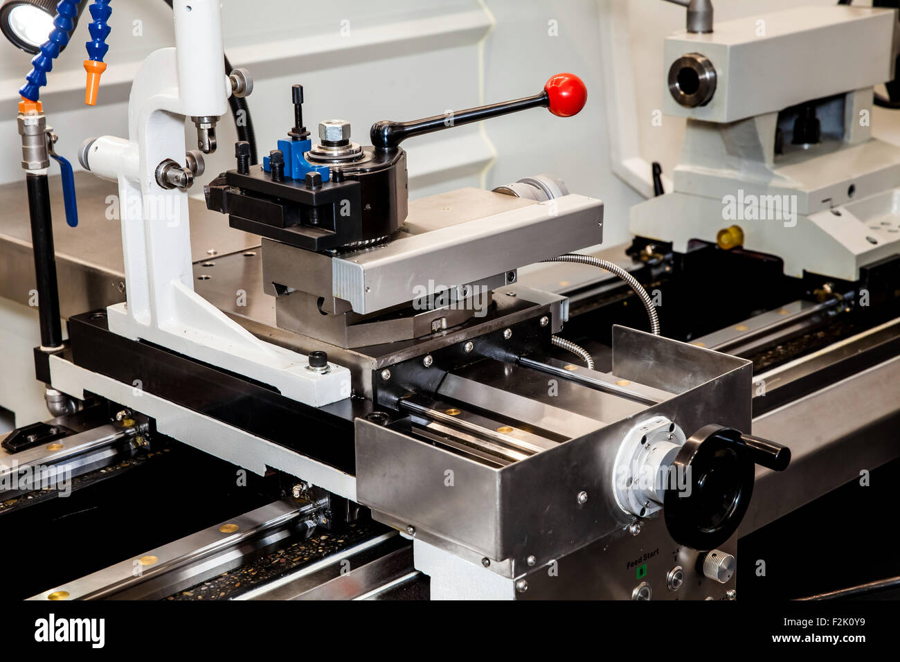 Conventional Precision Lathe machine with servo drive - easy to operate ...