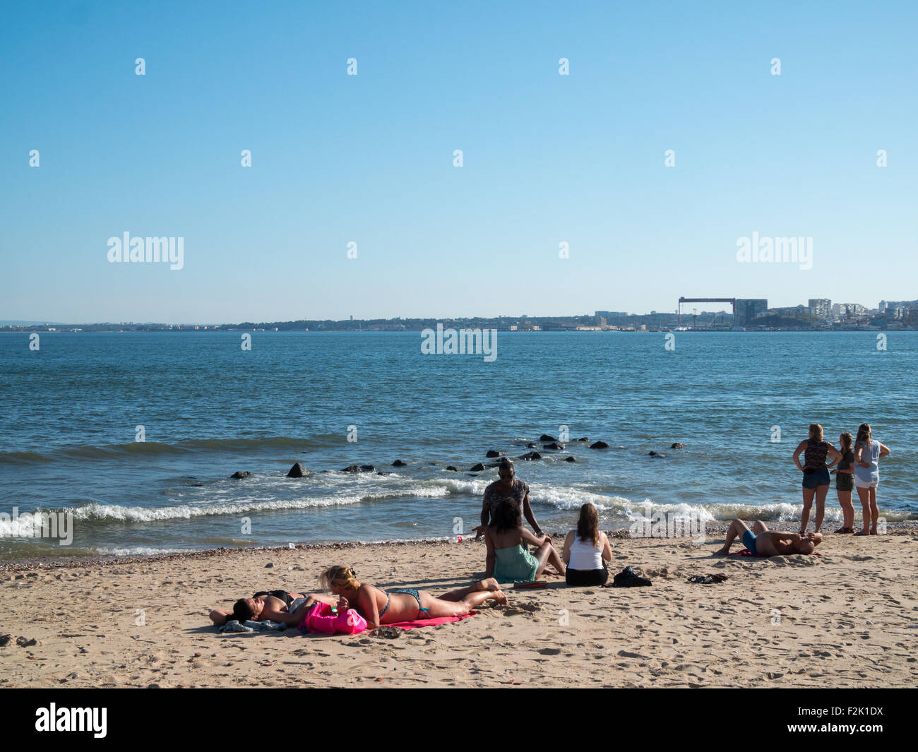 Sunbathing tourist spot hi-res stock photography and images - Alamy