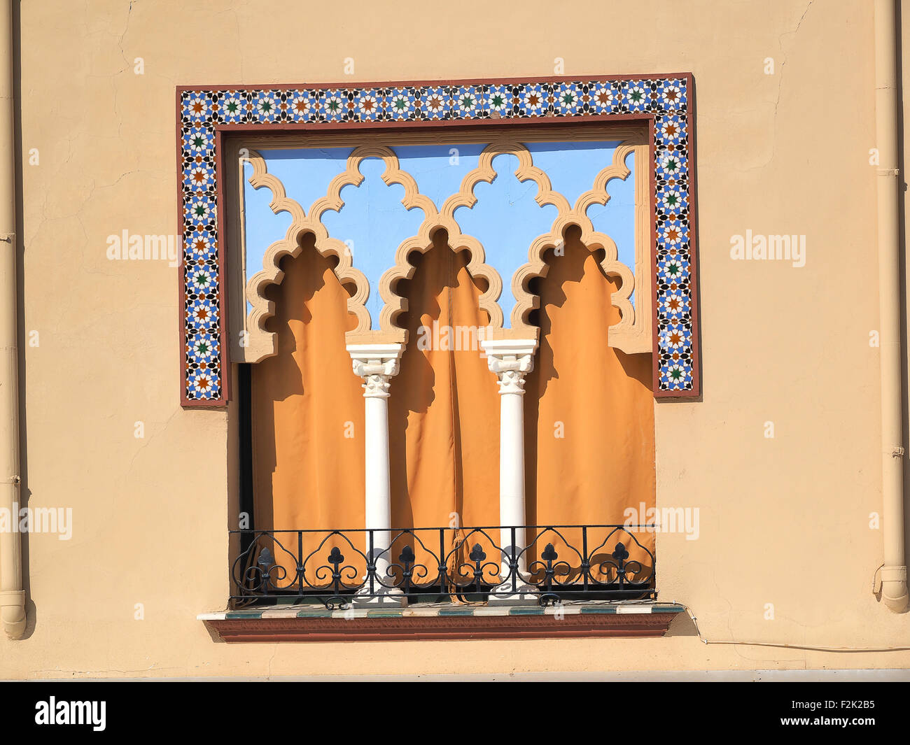 Medieva architecture hi-res stock photography and images - Alamy