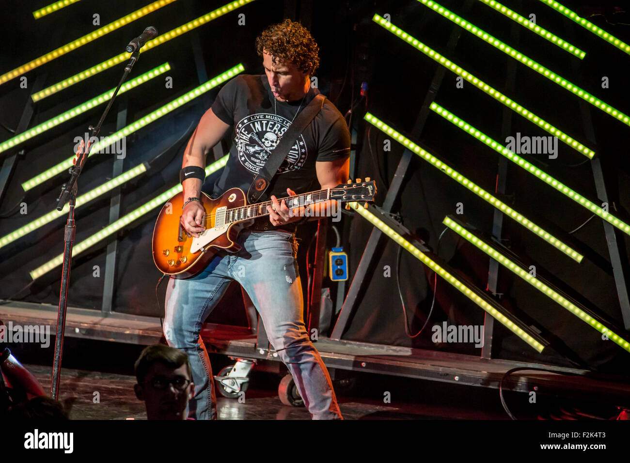 Hutsell hi-res stock photography and images - Alamy