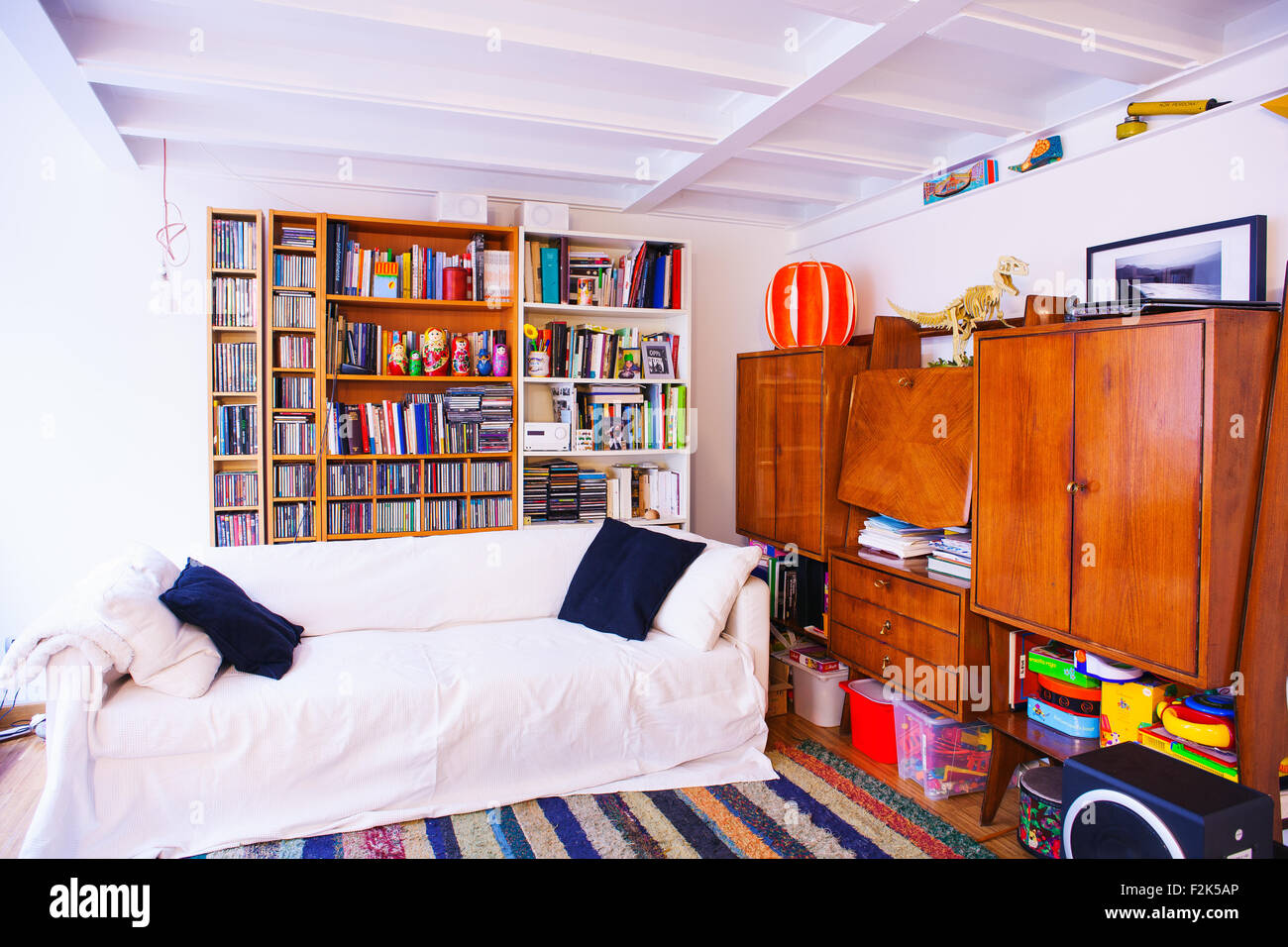 Sofa view hi-res stock photography and images - Alamy