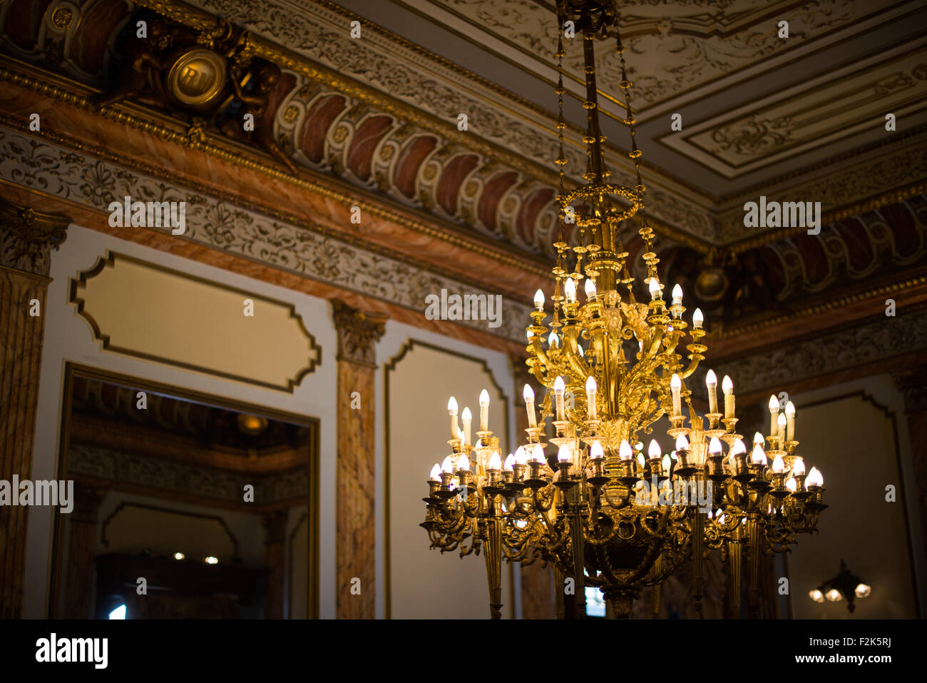 Castles salon hi-res stock photography and images - Alamy