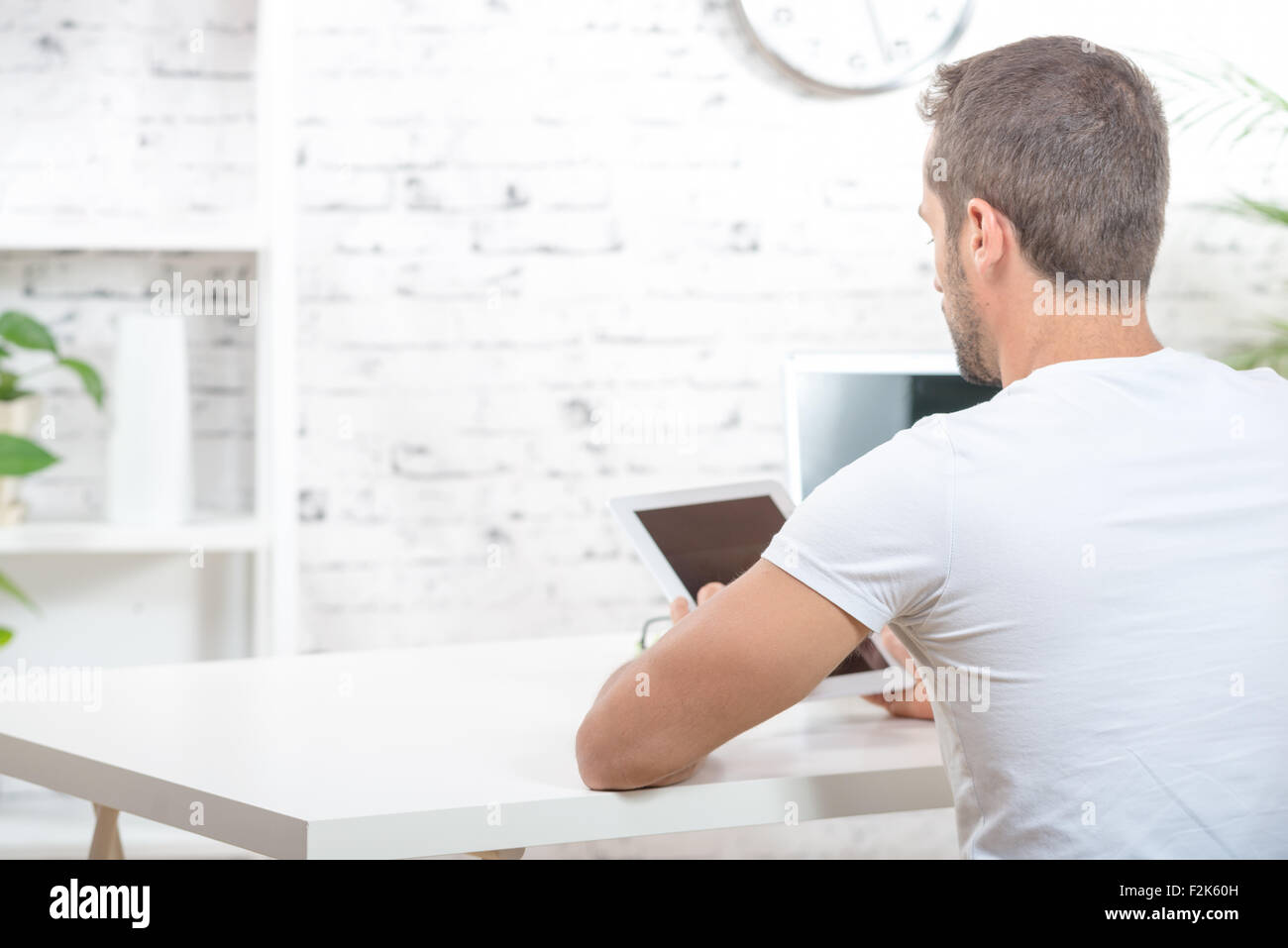 Tablet back view hi-res stock photography and images - Alamy