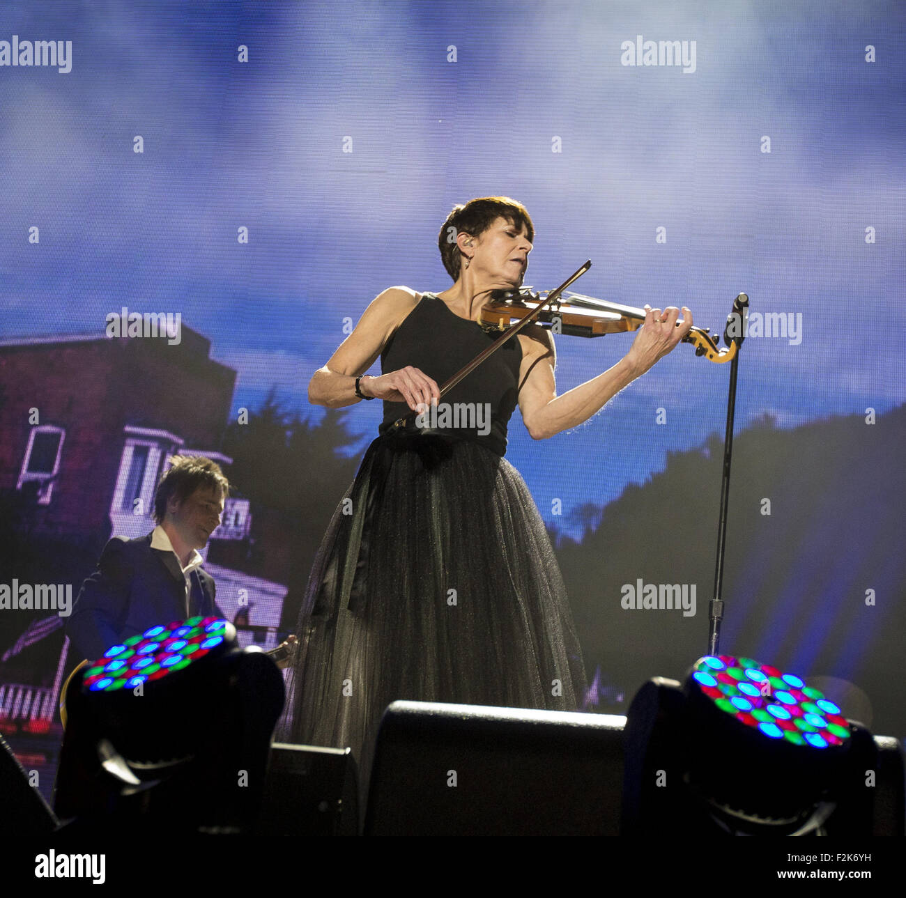 Chicago, Illinois, USA. 19th Sep, 2015. LISA GERMANO Performs with JOHN ...