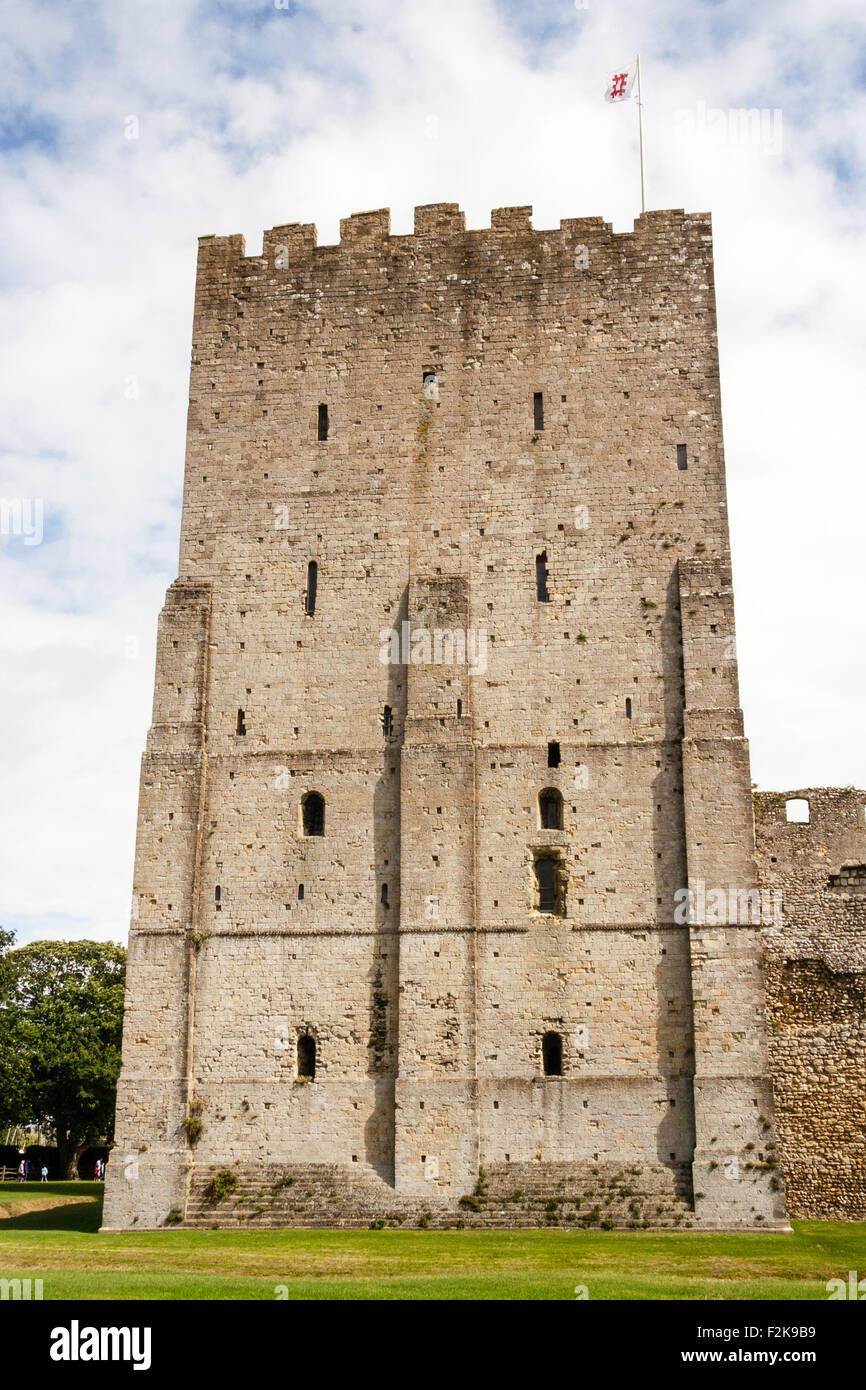 12th century norman keep hi-res stock photography and images - Alamy