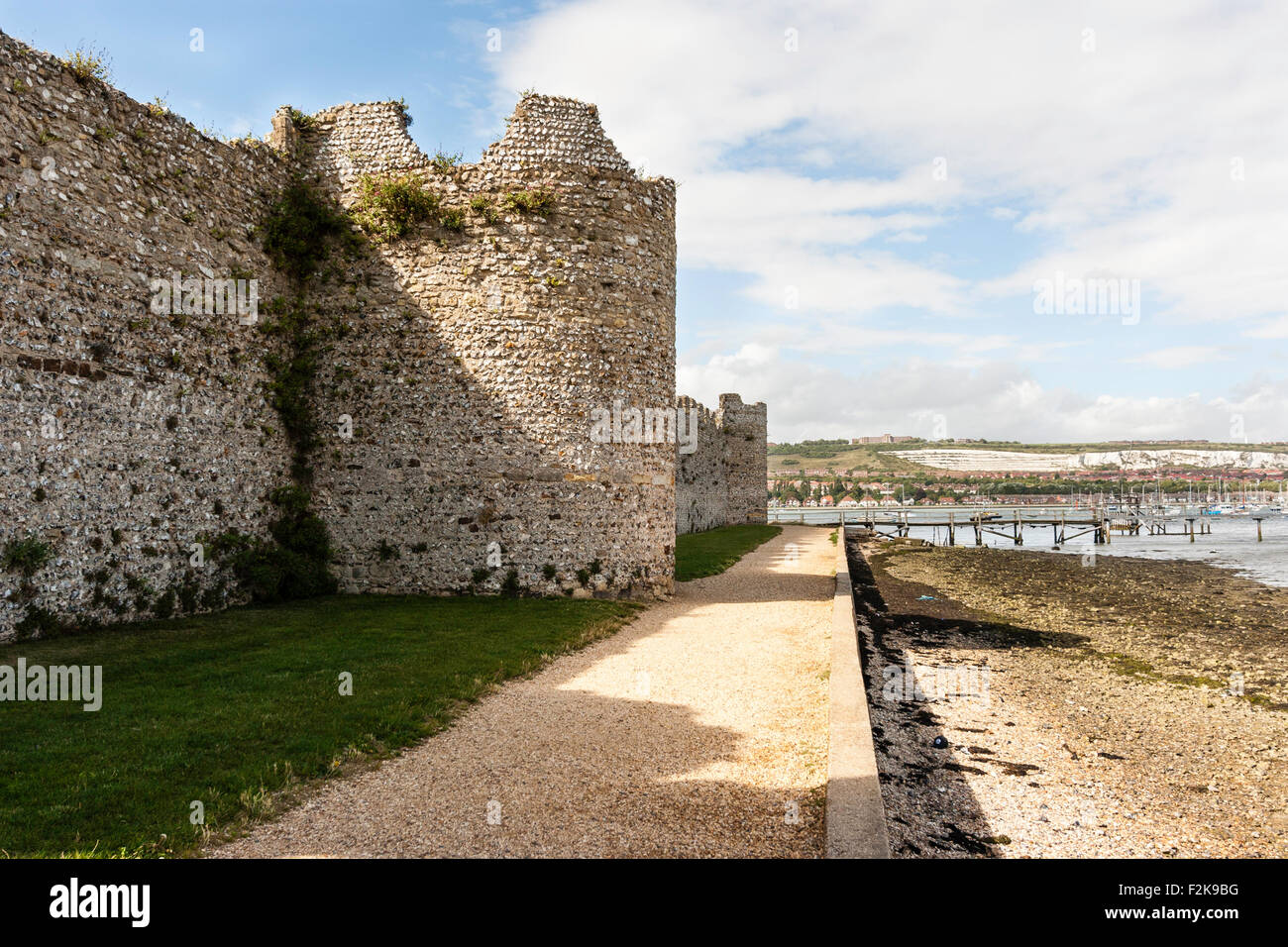 Portchester castle. Portus Adurni, Roman Saxon shore fort. View along ...
