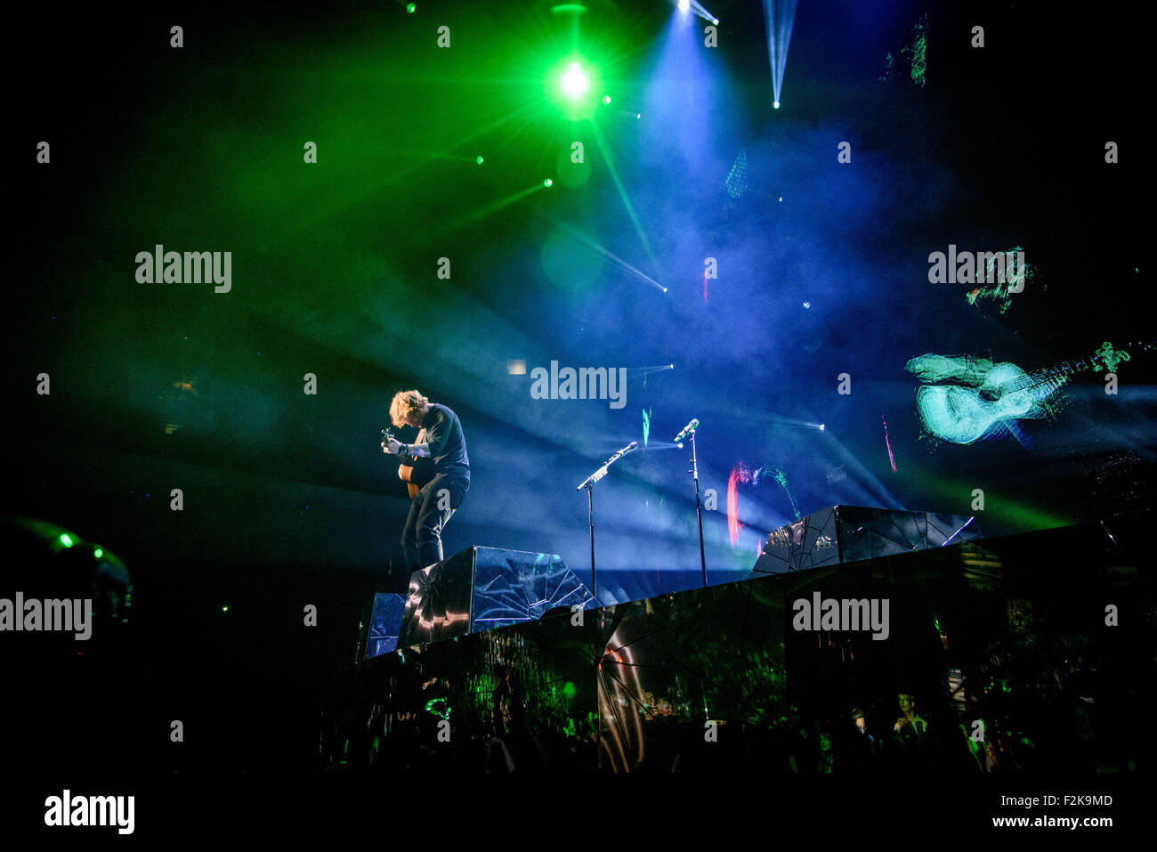 Toronto, Ontario, Canada. 20th Sep, 2015. British singer/songwriter ED ...