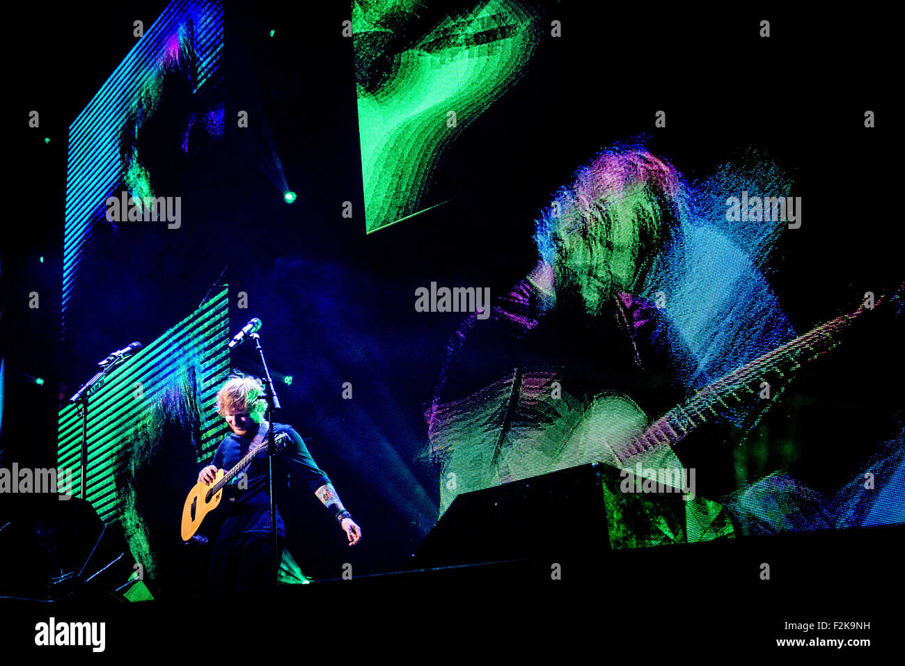 Toronto, Ontario, Canada. 20th Sep, 2015. British singer/songwriter ED ...