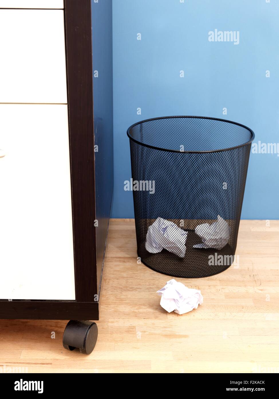A close up shot of a trash can Stock Photo - Alamy