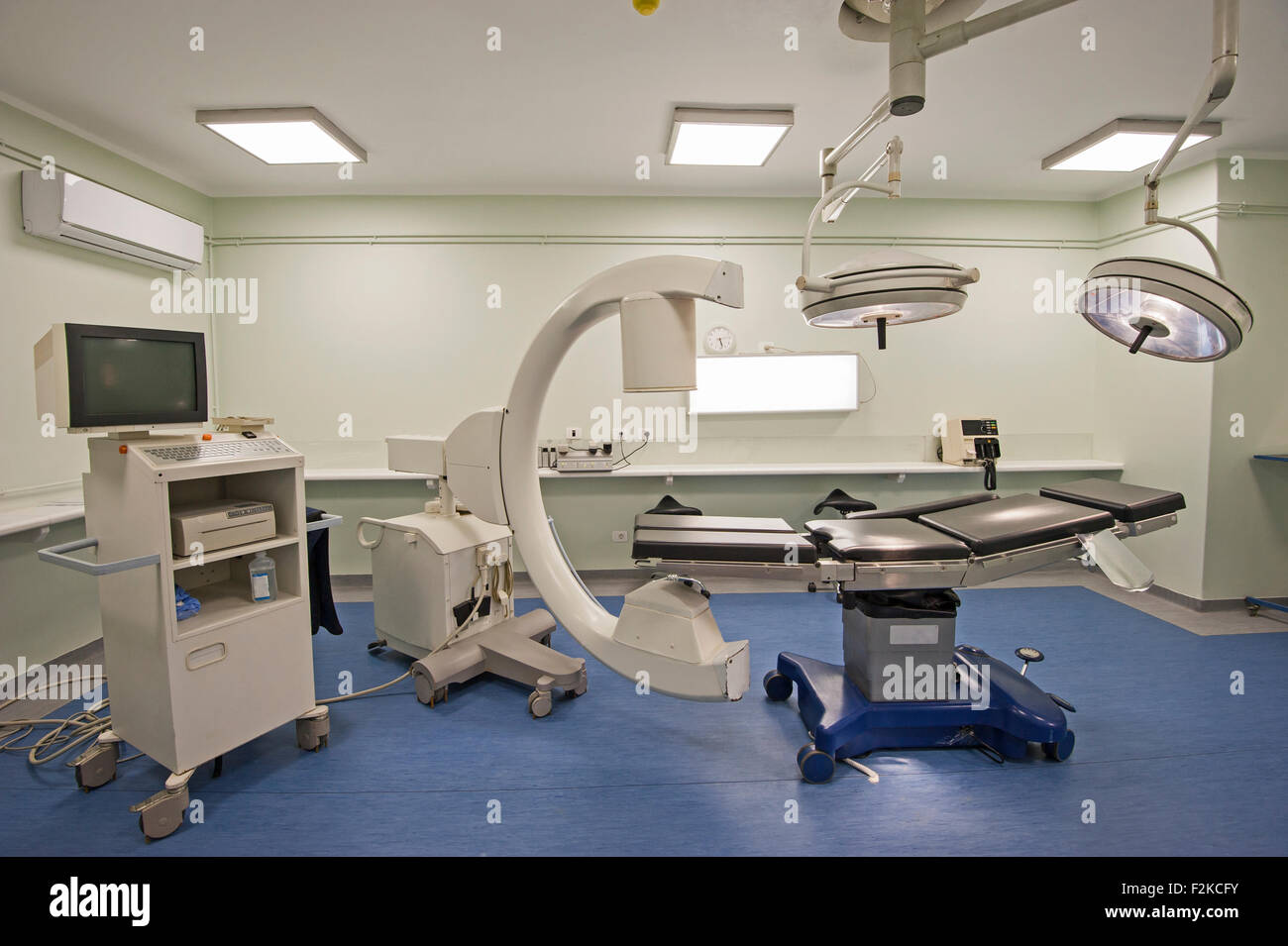 Ct scanner hi-res stock photography and images - Alamy