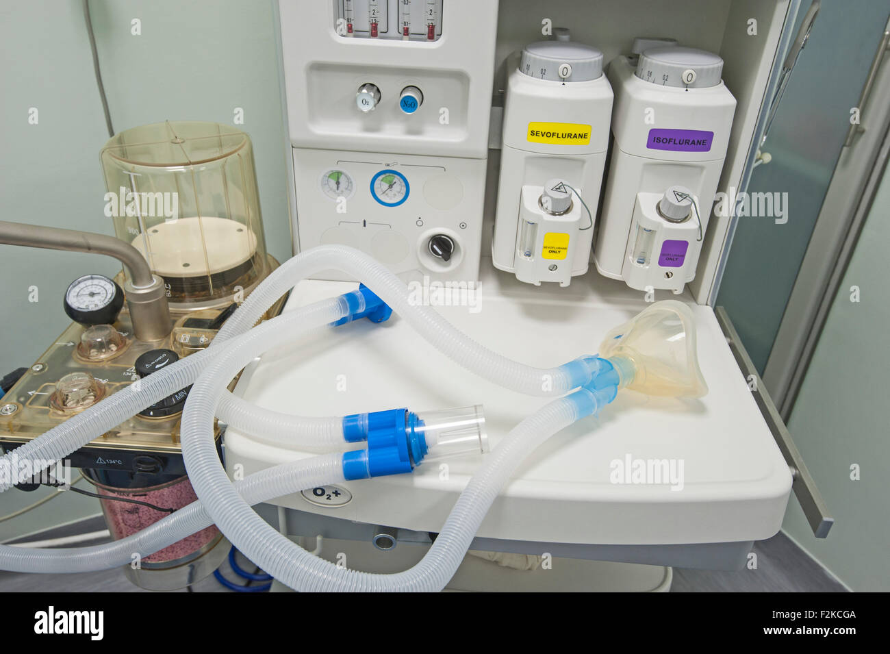Ventilator Machine High Resolution Stock Photography and Images - Alamy