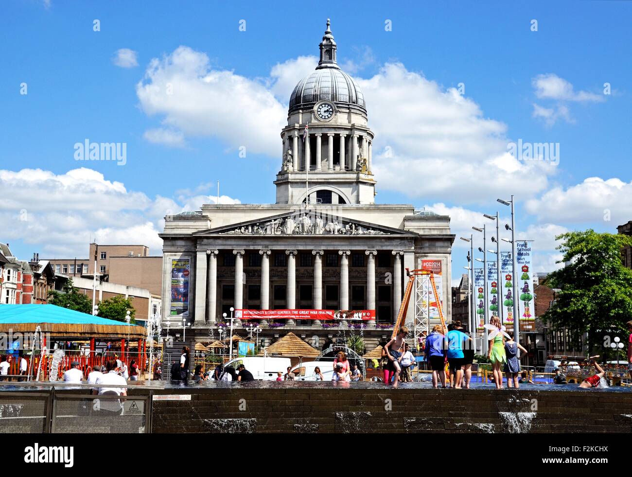 Nottingham city hall council house building hi-res stock photography ...