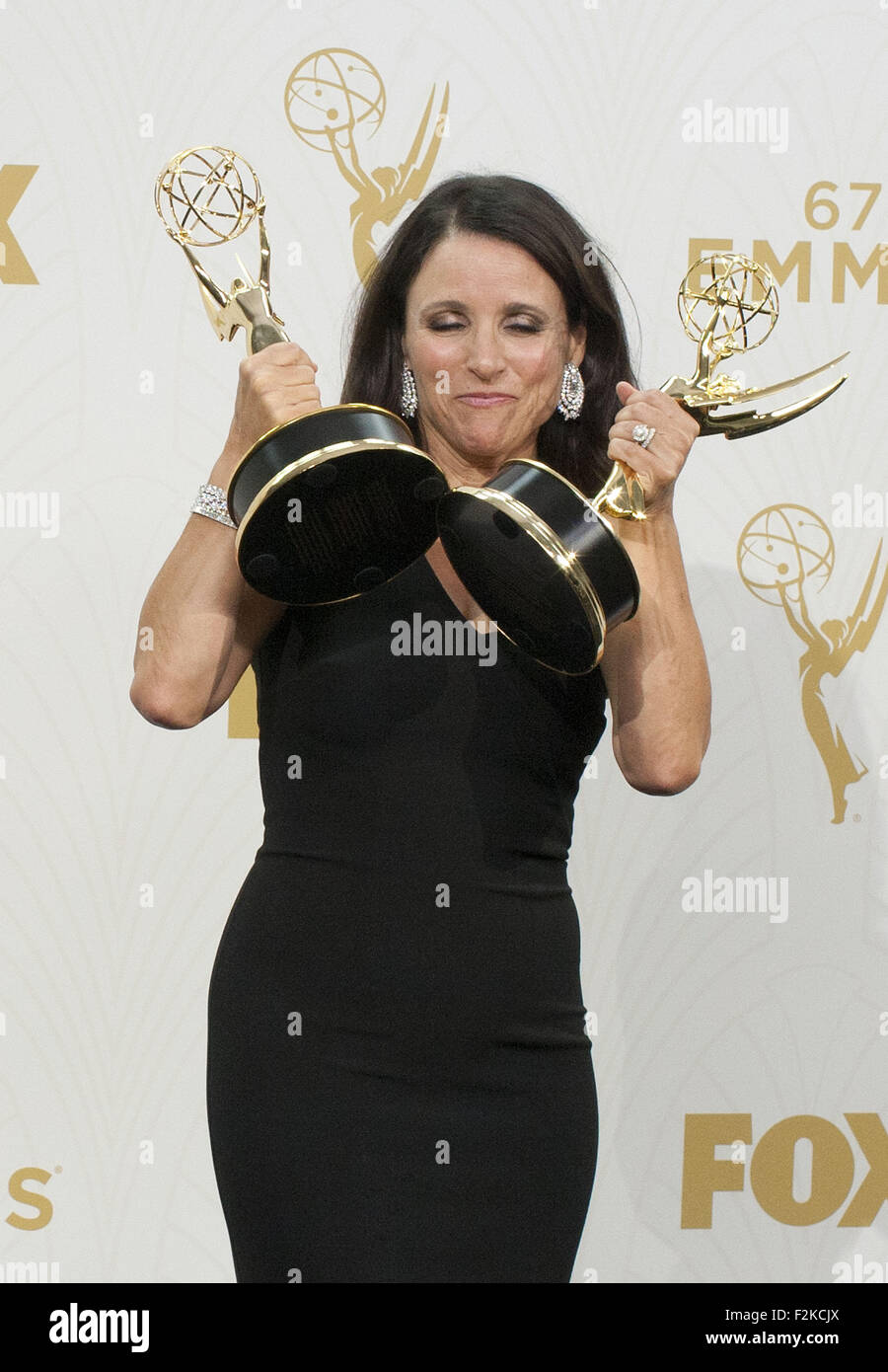 Julia louis dreyfus poses in hi-res stock photography and images - Alamy