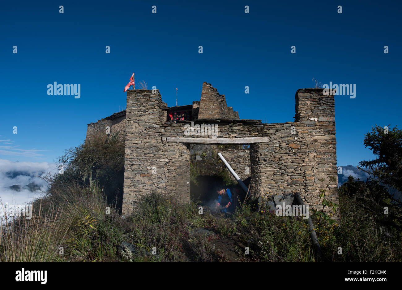 Qiang people traditional hi-res stock photography and images - Alamy