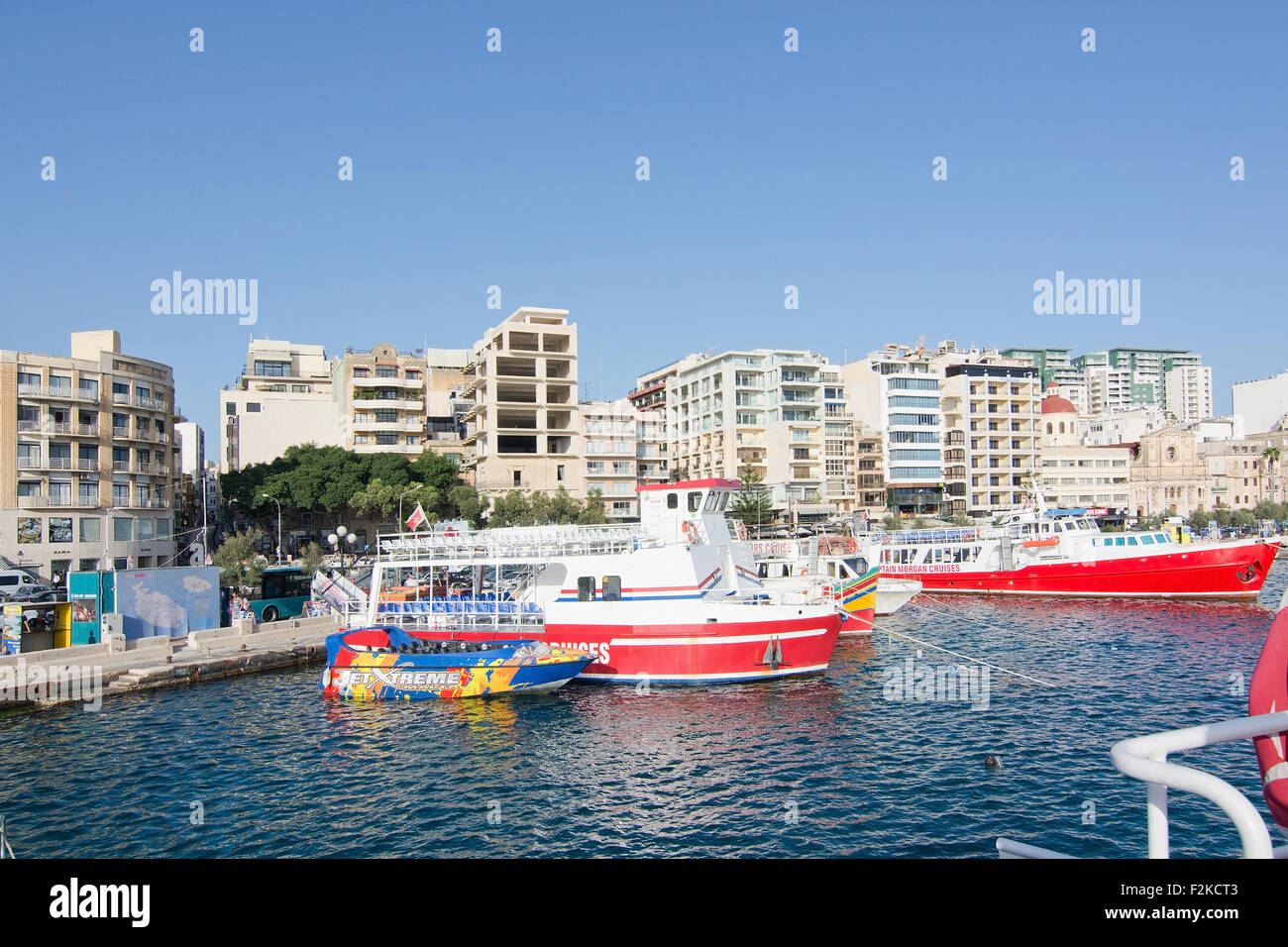Malta ferries hi-res stock photography and images - Alamy