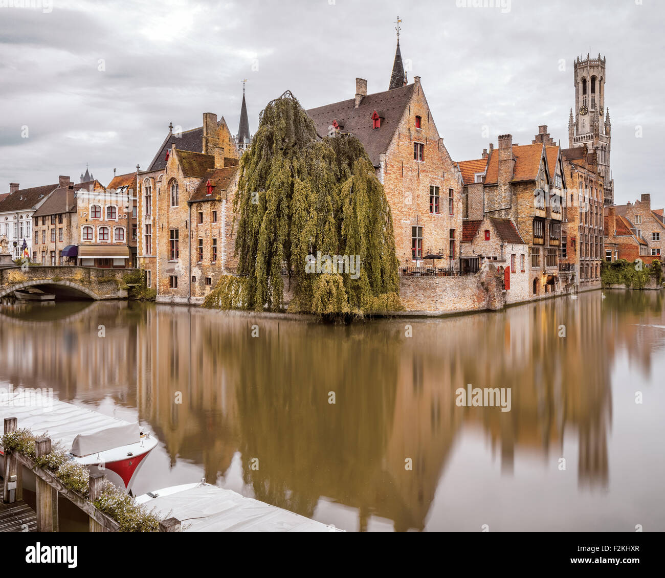 Historic town brugge hi-res stock photography and images - Alamy
