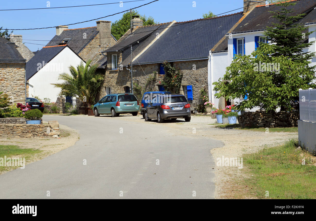 Breton fishing village, Route du Pusman, Saint-Armel, Morbihan ...