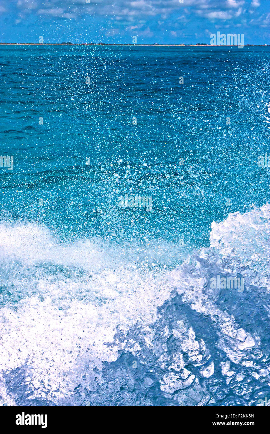 ground in mexico froath and blue foam the sea drop sunny day wave Stock ...