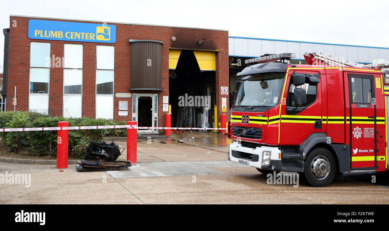 Plumb center hi-res stock photography and images - Alamy