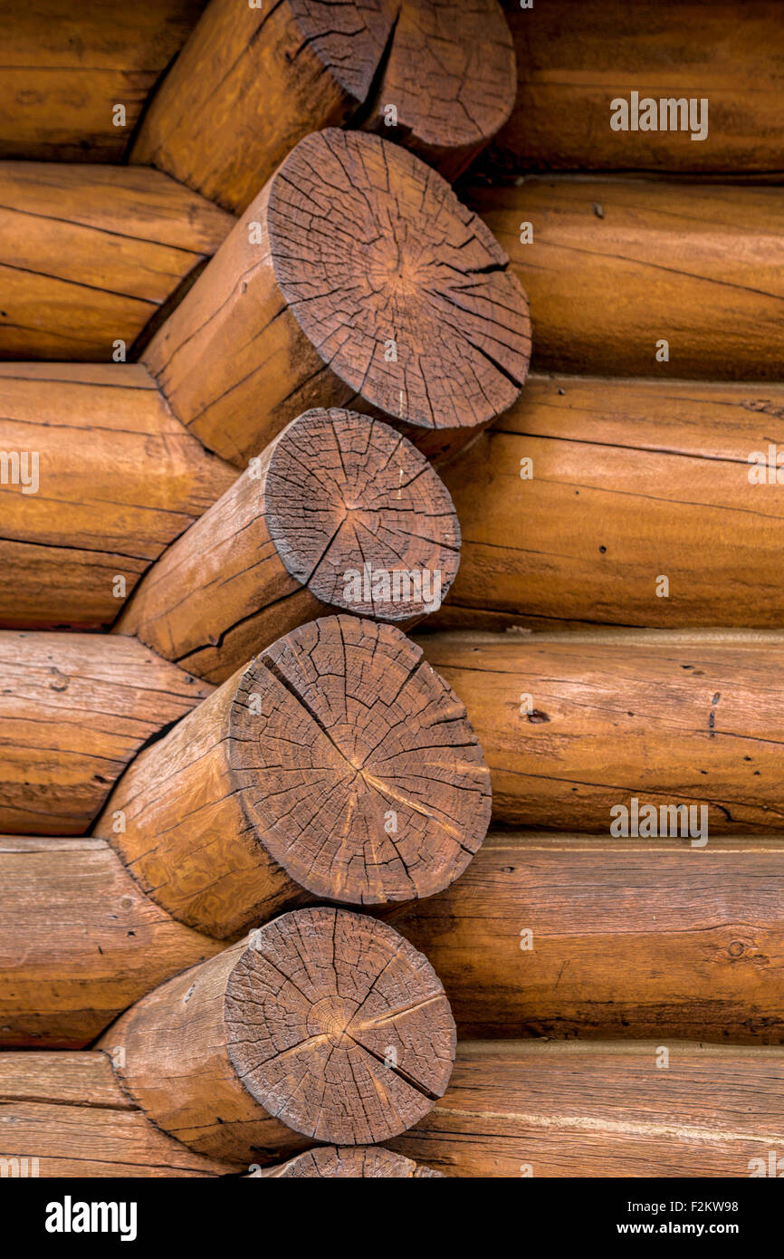 Architectural detail of Num-Ti-Jah Lodge & trading post in Banff ...