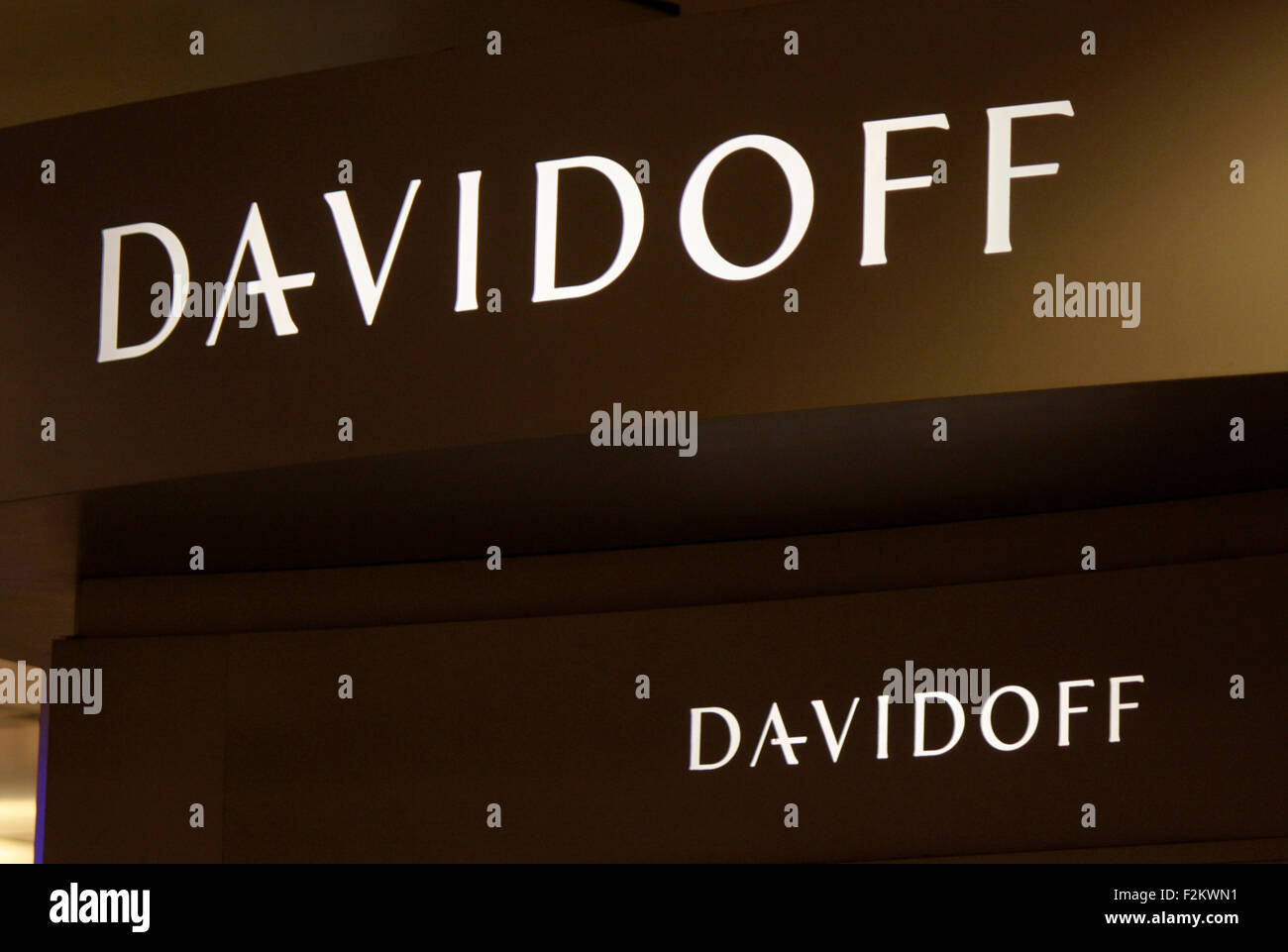 Davidoff logo hi-res stock photography and images - Alamy
