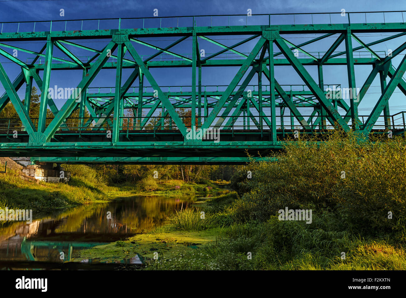 Small railroad bridge hi-res stock photography and images - Alamy