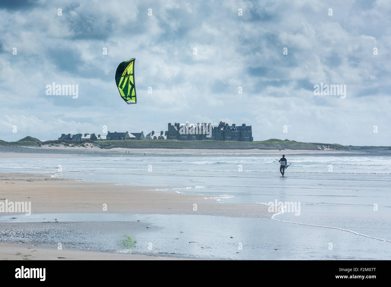 Doonbeg ireland hi-res stock photography and images - Alamy