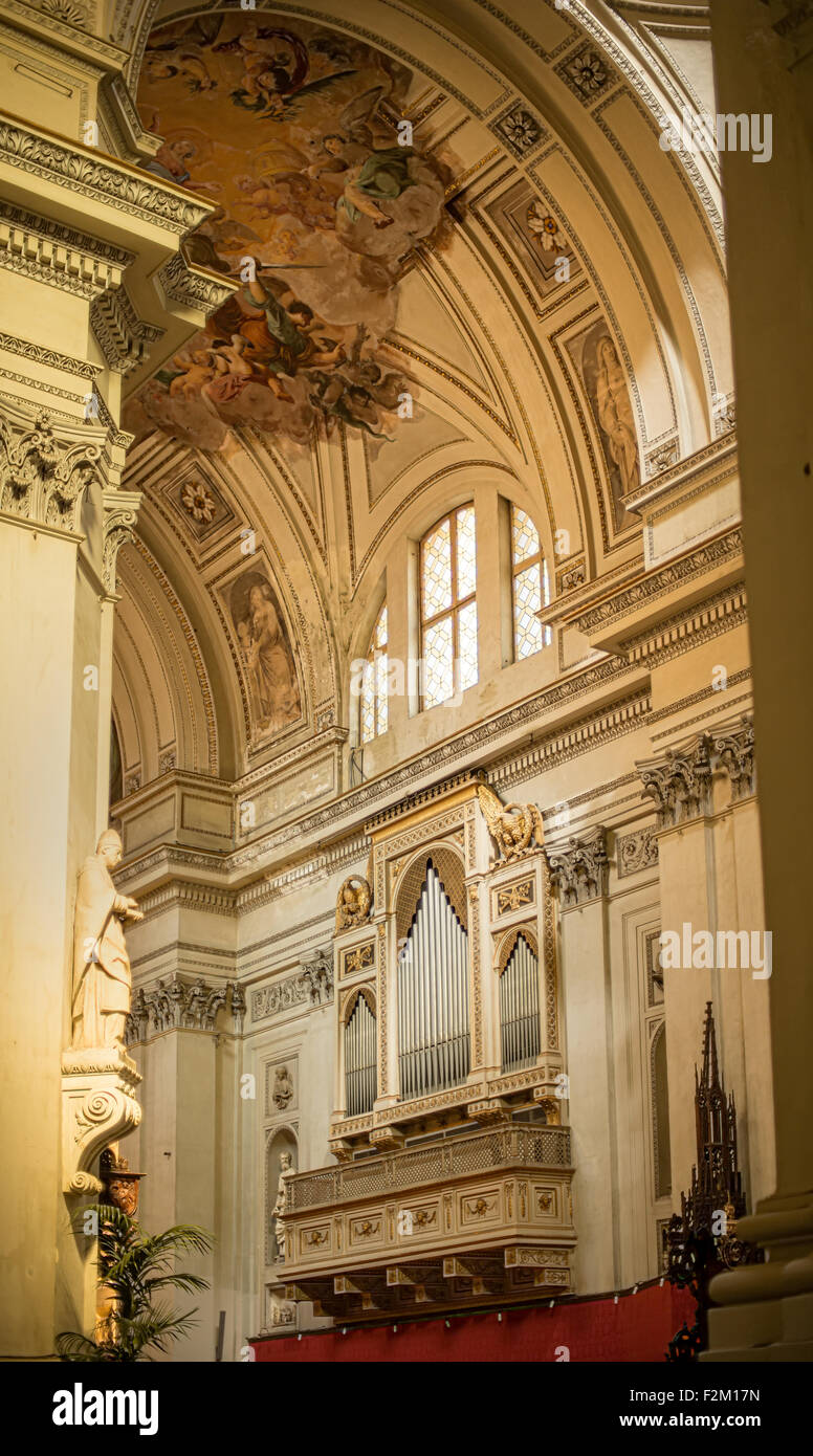 The pipe organ of Metropolitan Cathedral of the Assumption of Virgin ...