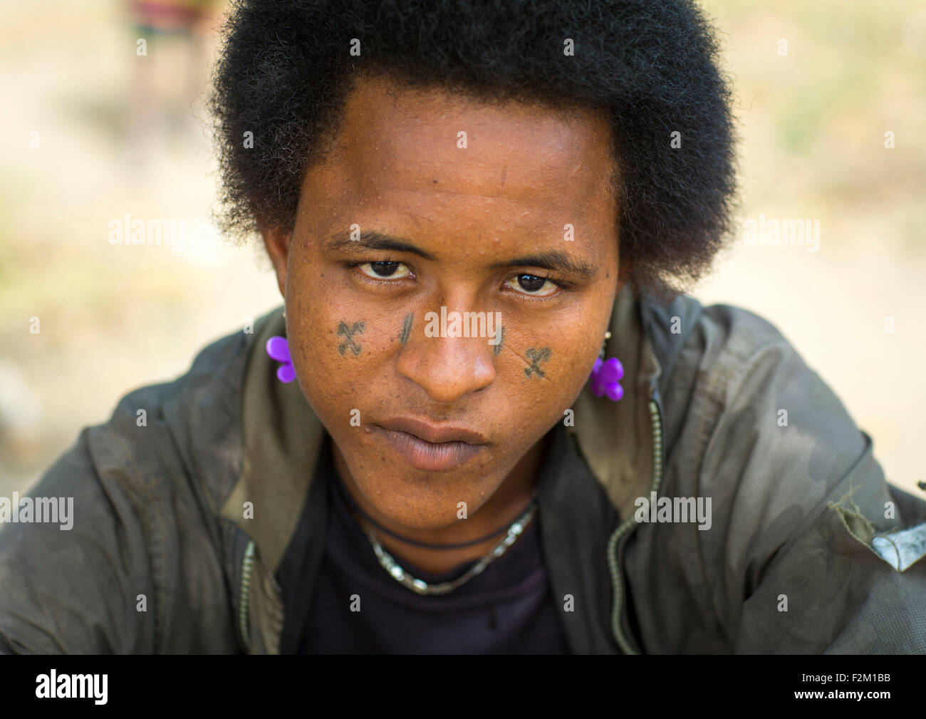 Benin hairstyle hi-res stock photography and images - Alamy