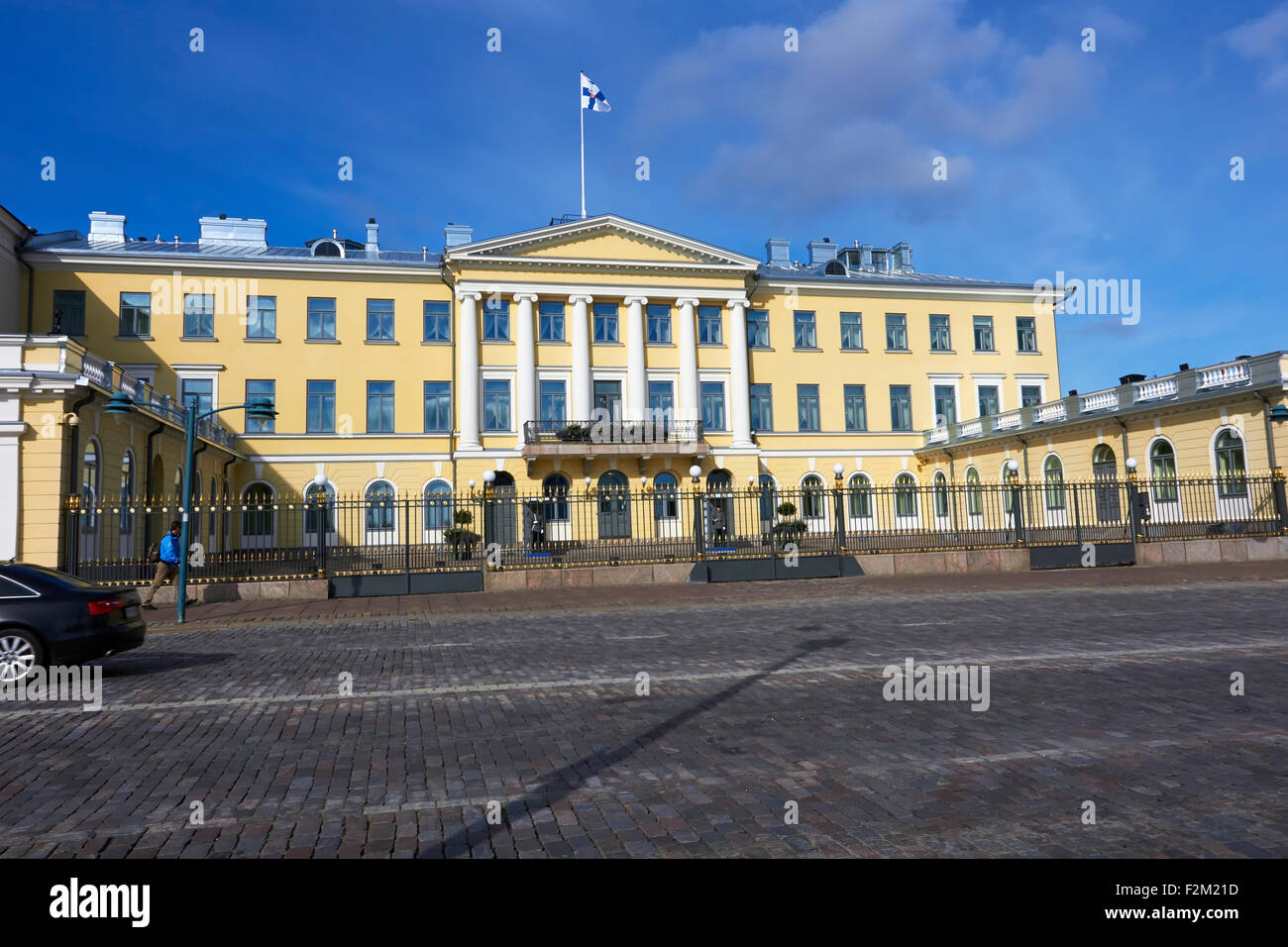 Helsinki presidential palace hi-res stock photography and images - Alamy